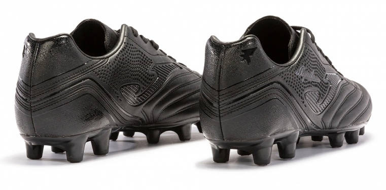 Czarne buty piłkarskie Joma Aguila 2321 AGUS2321FG | Sklep Butyzakupy.pl